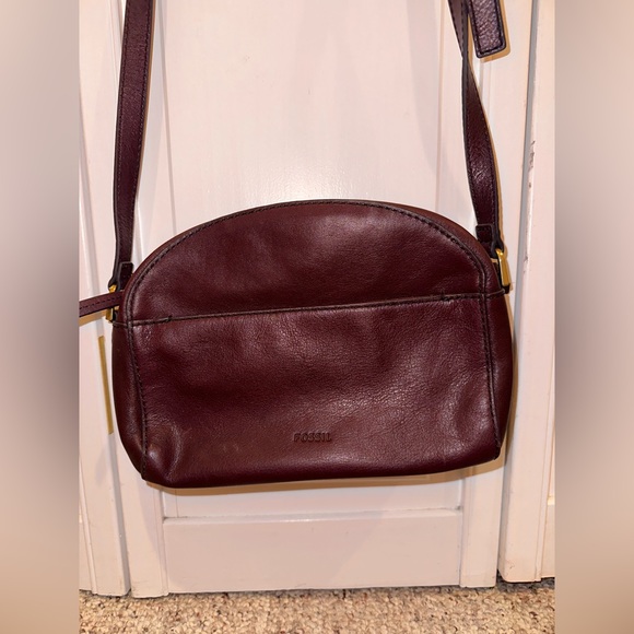 Fossil | Bags | Fossil Maroon Handbag | Poshmark